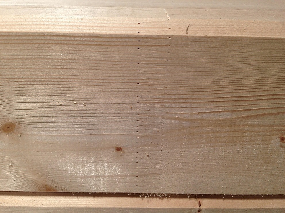 Poutre en bois contrecollé et abouté - DBI